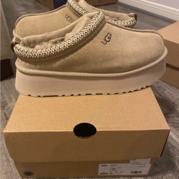 UGG | Shoes | Ugg Tazz Mustard Seed 7w | Poshmark